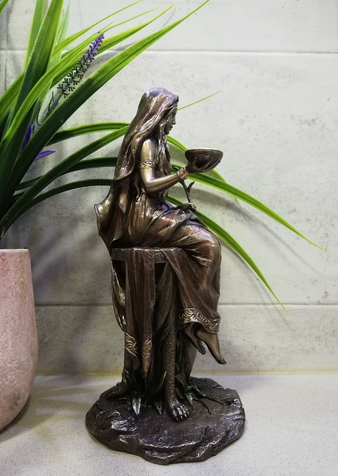 Pythia the High Priestess of the Temple of Apollo at Delphi - Etsy