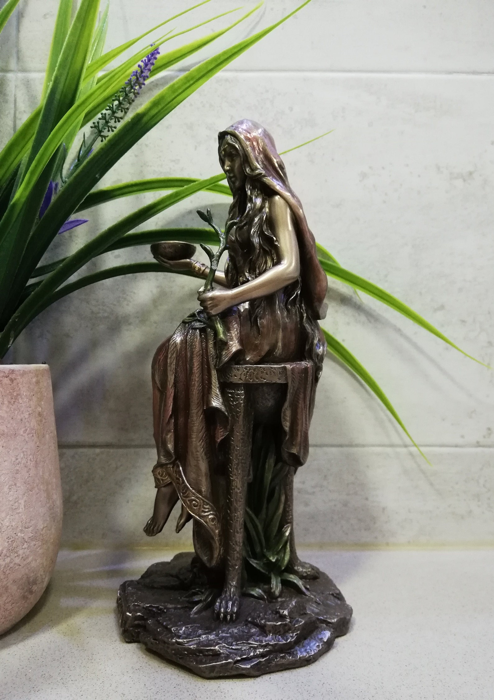 Pythia the High Priestess of the Temple of Apollo at Delphi - Etsy