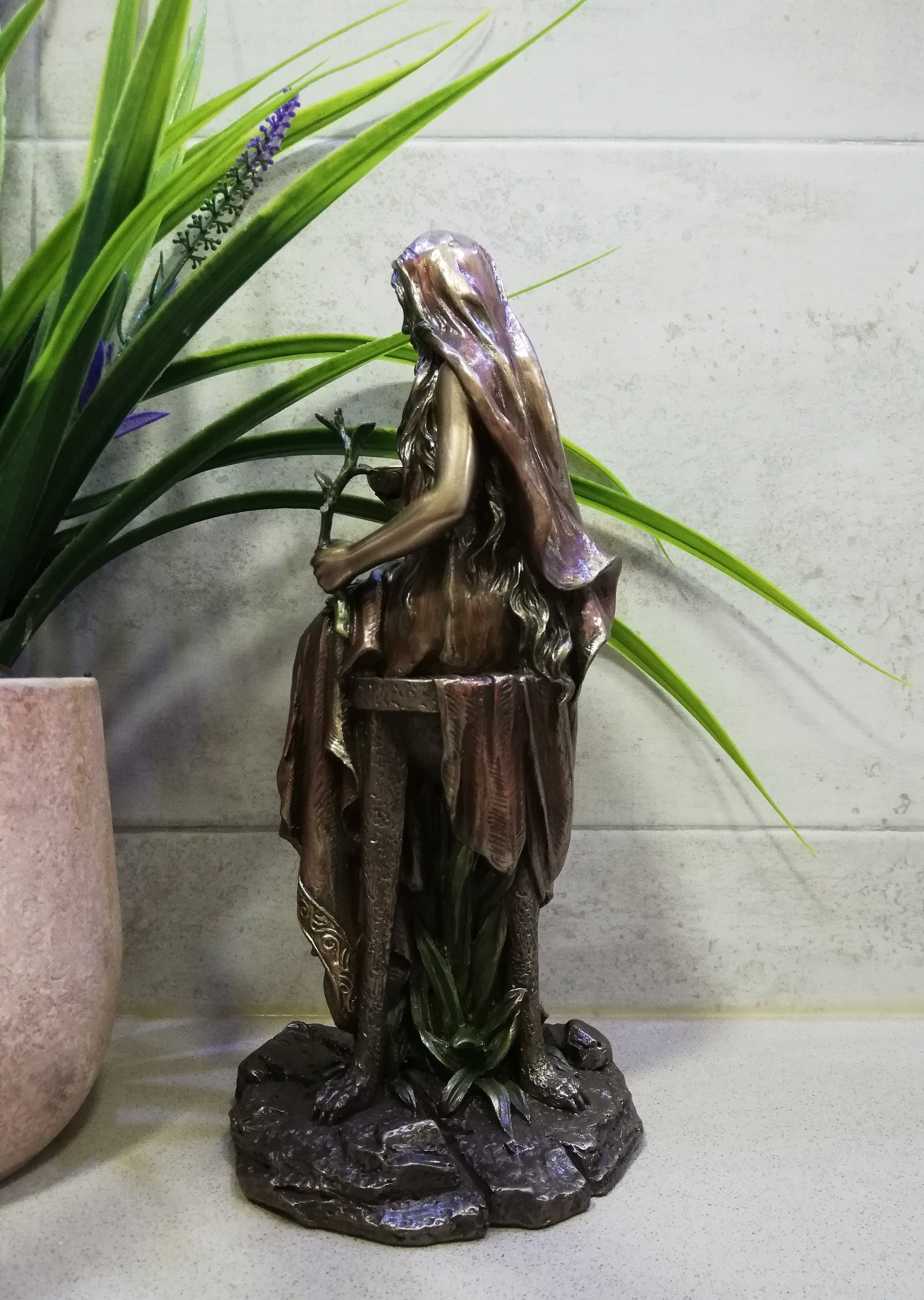 Pythia the High Priestess of the Temple of Apollo at Delphi - Etsy