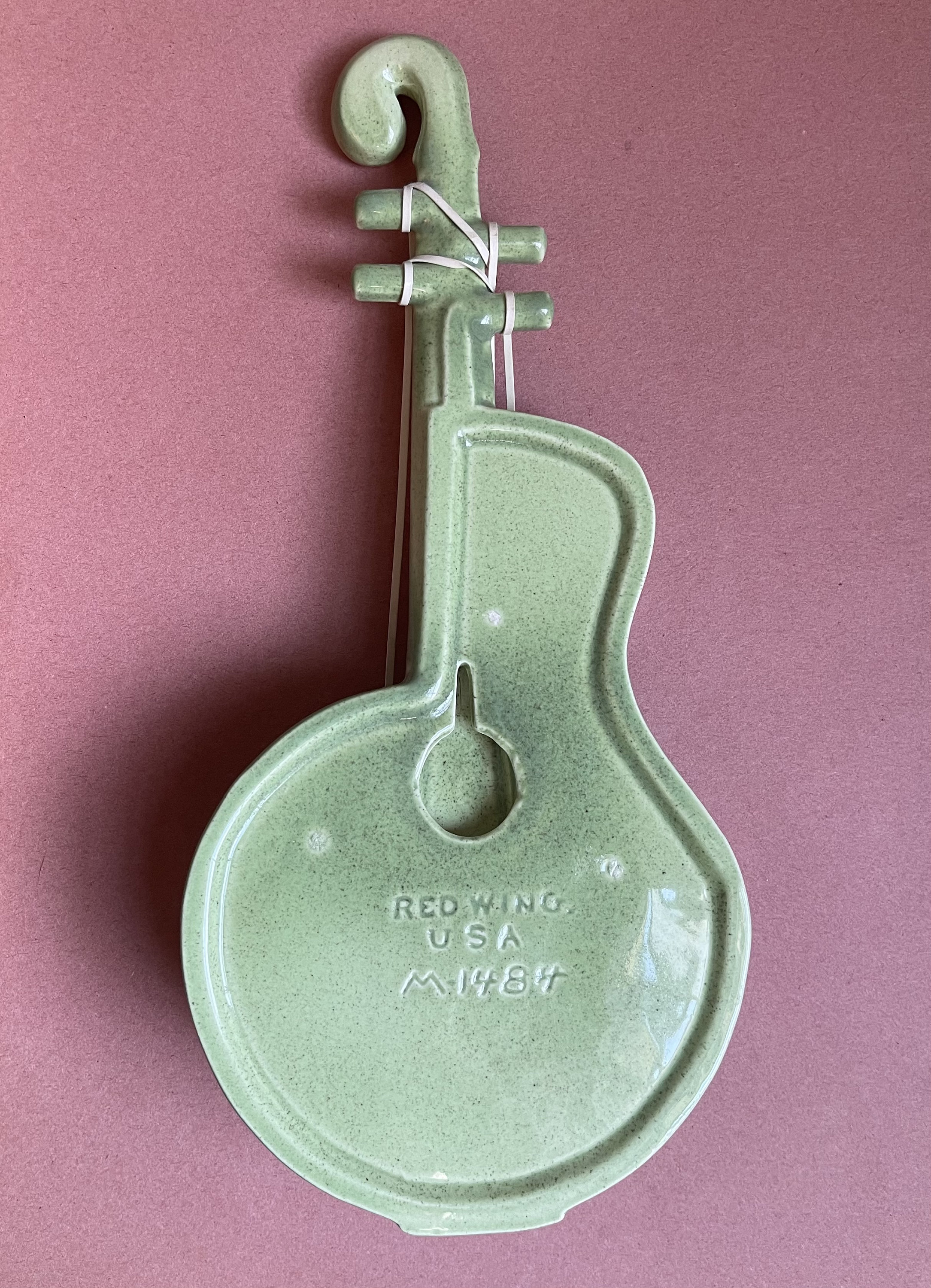 1960’s Red Wing USA Ceramic Violin Fiddle Wall Pocket - Etsy