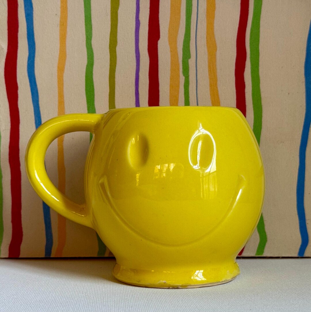 Bright Yellow Vintage Mccoy Smiley Face Mug. - Etsy