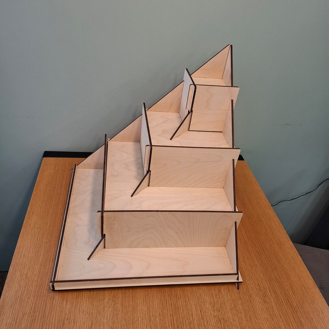 Laser Cut Modular Corner Merchandise Display Stand Shelf Holder ...