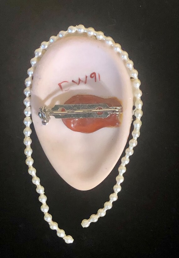 Vintage~Lovely Flapper Lady~ Brooch/Pin~ Porcelain Fa… - Gem