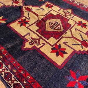 Vintage Old Style Rug, Antique Turkish Rug, Old Fashioned Rug, Area ...