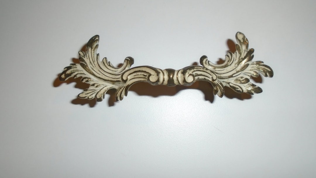 Vintage French Provincial Drawer Pull 1970's Gold White 2-1/2 Inch ...