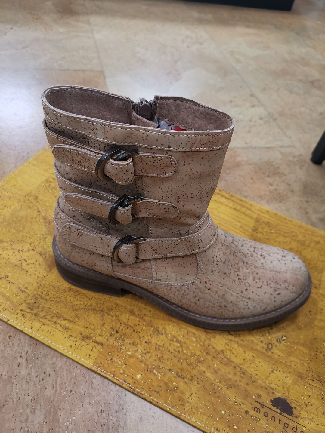 Vegan Cork Boots Eagle , Worker Shoes, Vegan Boots, Waterproof Boots ...