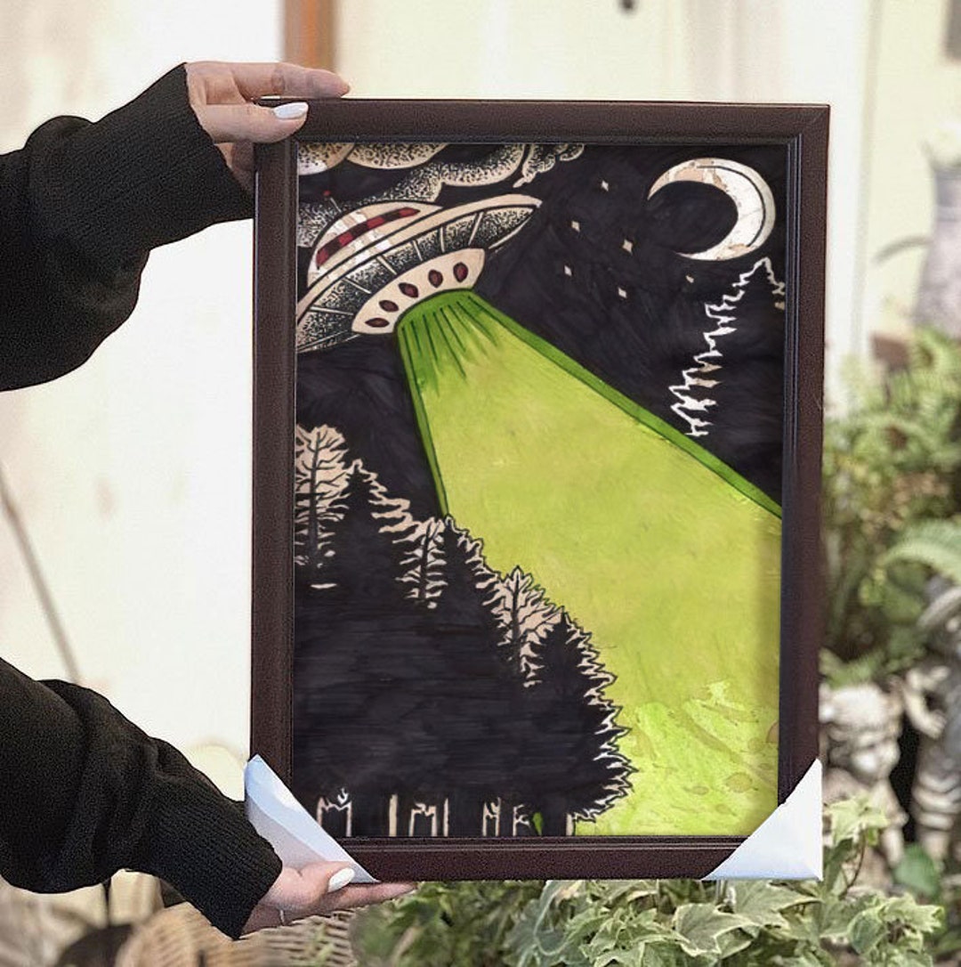 UFO Poster, UFO Alien Canvas, Ufo Wall Art, Alien Art, Gift for Alien ...