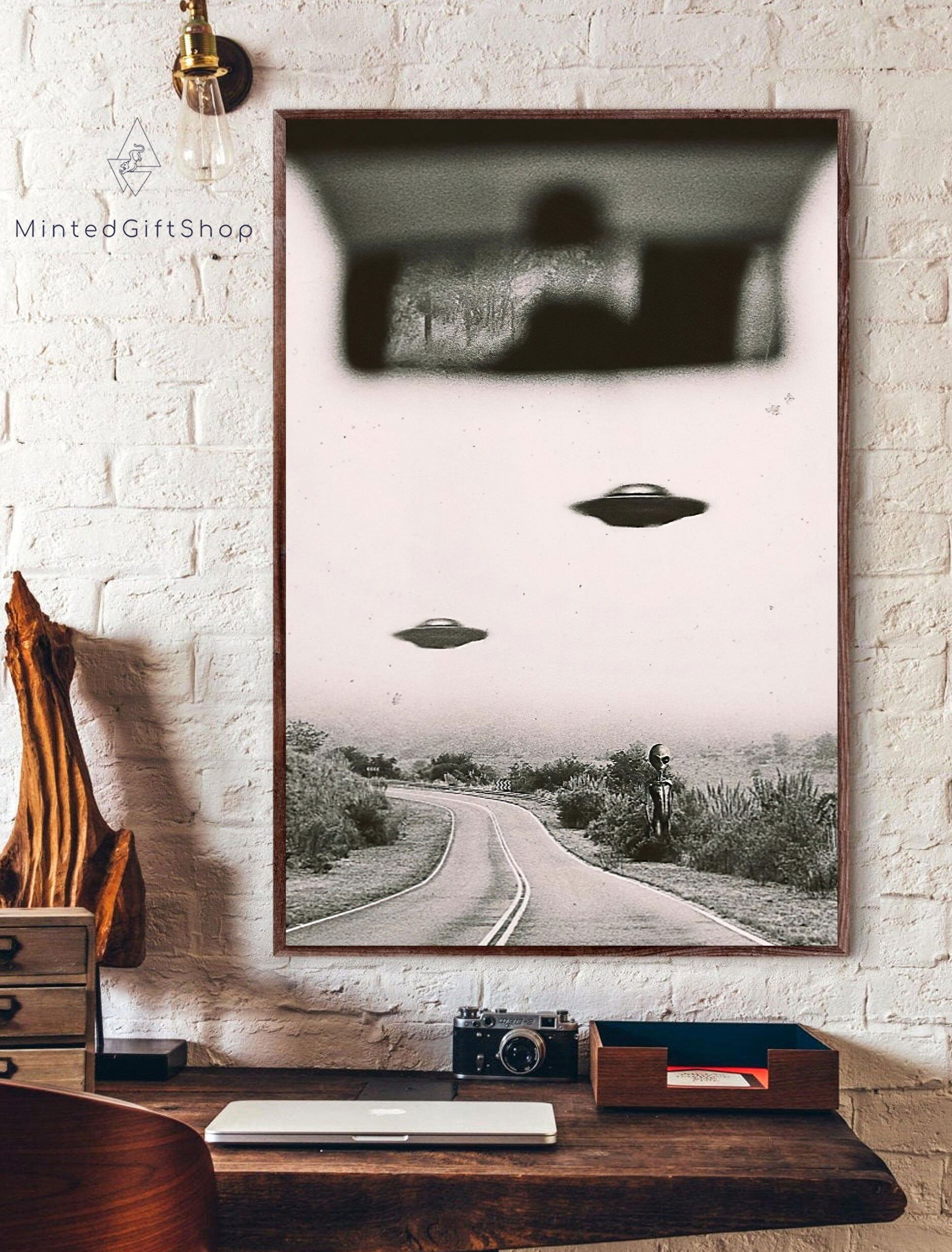 UFO Poster UFO Alien Poster Wall Decor Wall Art - Etsy