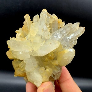 Flower Bunch Shape Quartz With Iron Oxide With Siderite | Crystal ...