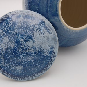 Medium Urn, Ice Blue, Handmade Ash Keeper Capacity 162 Cubic Inches 8 ...