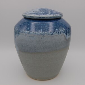 Medium Urn, Ice Blue, Handmade Ash Keeper Capacity 162 Cubic Inches 8 ...