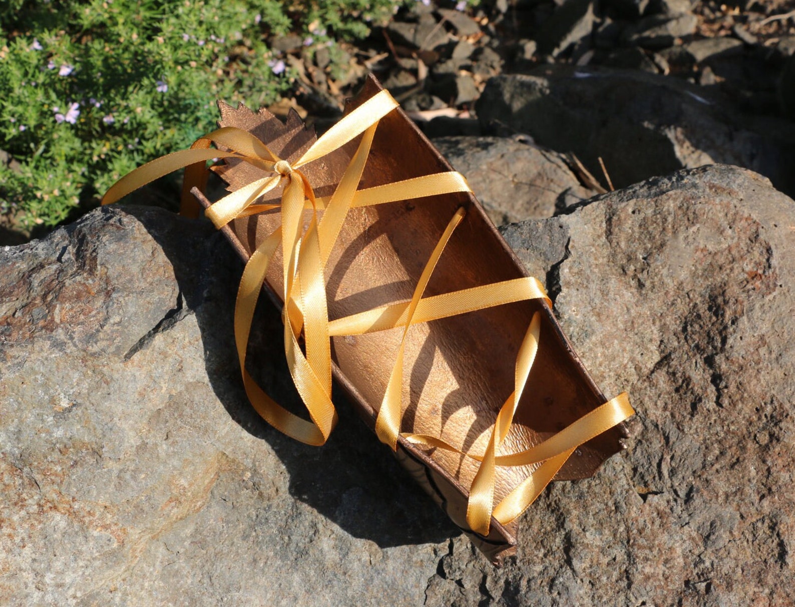 Leather Leaf Bracers LARP Cosplay Armor Forest Fae Autumn Elf - Etsy