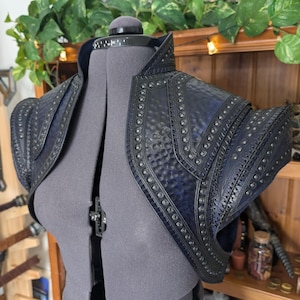 Leather Bolero Shoulder Mantle | Fantasy Inspired | LARP Cosplay Armor ...
