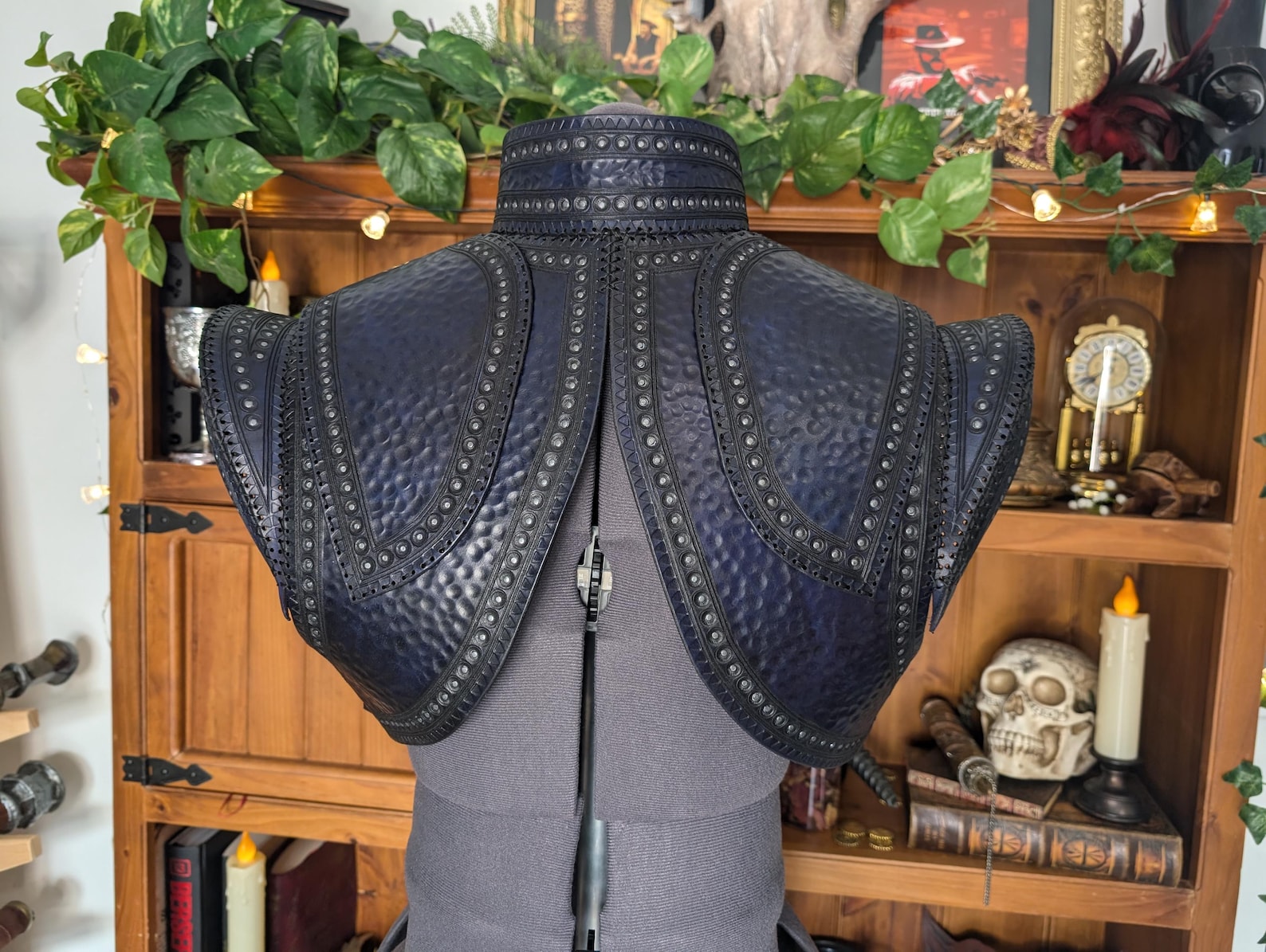Leather Bolero Shoulder Mantle | Fantasy Inspired | LARP Cosplay Armor ...