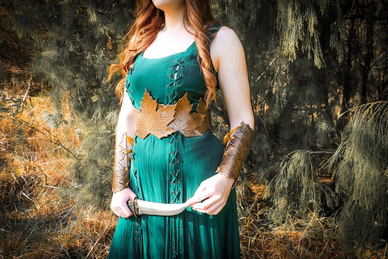 Leather Leaf Bracers LARP Cosplay Armor Forest Fae Autumn Elf - Etsy