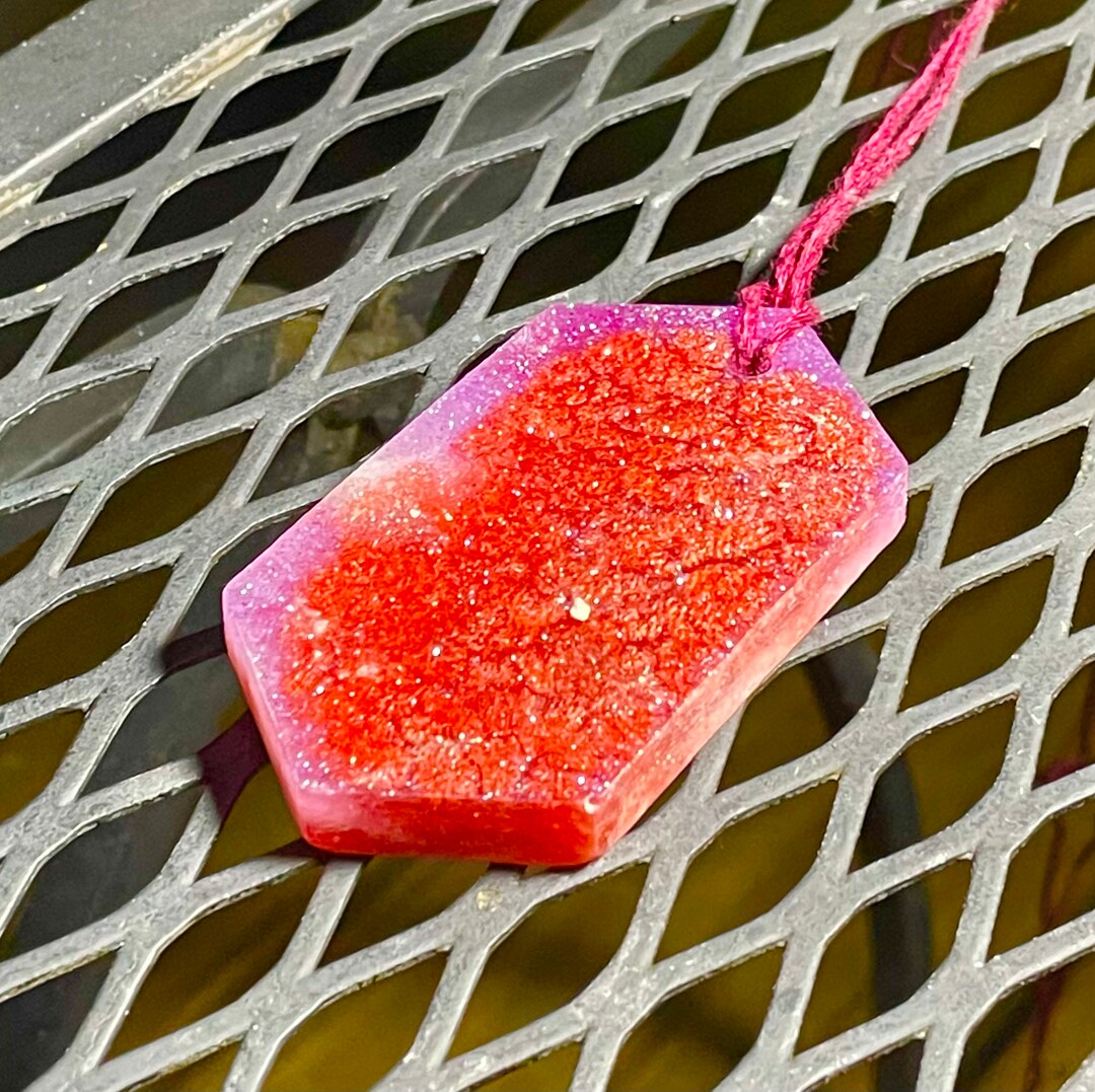 Extra Large Hexagonal Dog Tag Pendant Necklace in Pollys Hammer - Etsy