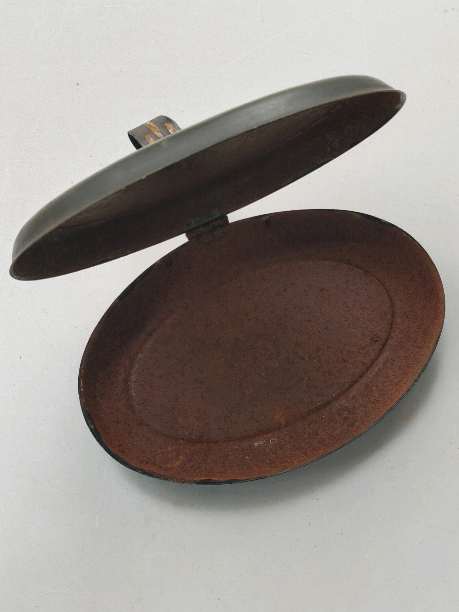 TRAY: Toleware Silent Butler Crumb Tray/handpainted Metal Circa 1930's ...
