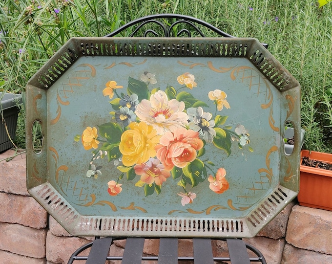 Philadelphia Pa. Hand-painted Green Floral Serving Tray, Vintage, Circa ...