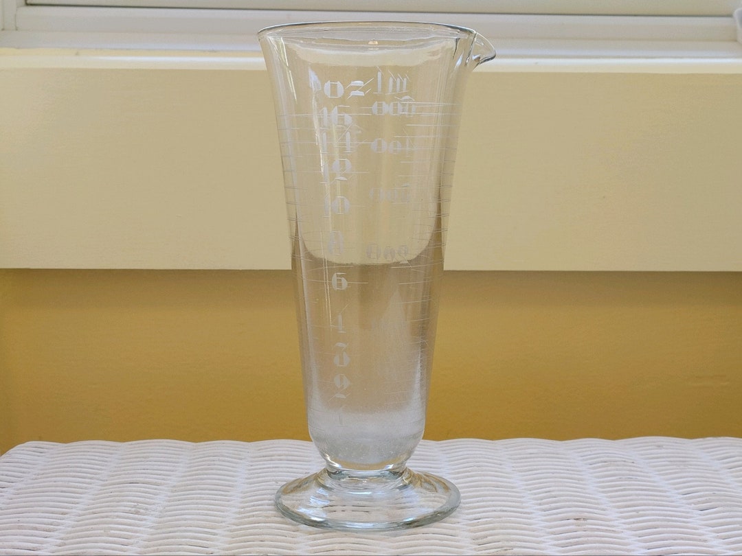 Armstrong Cork Co. NY & PA Lab Clear Glass Apothecary Beaker With ...
