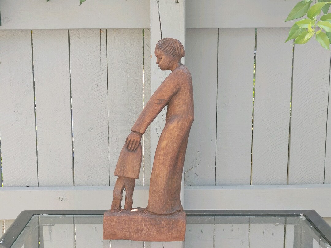 Primitive Art Wood Carving of Woman / Rough Cut Wood / Circa Early 1900 ...