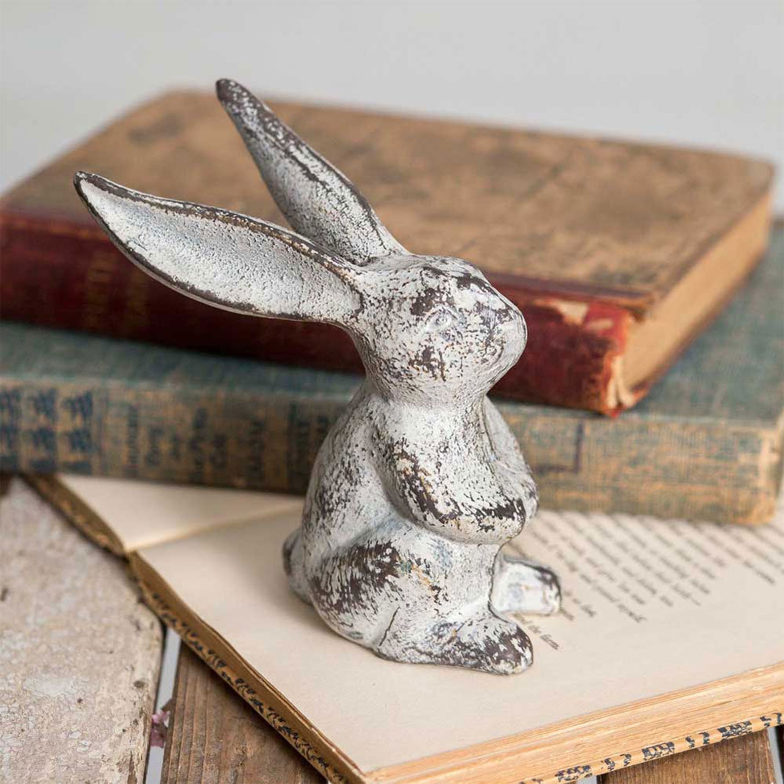 Farmhouse Bunnies Rabbit Figurine French Country Cottage - Etsy
