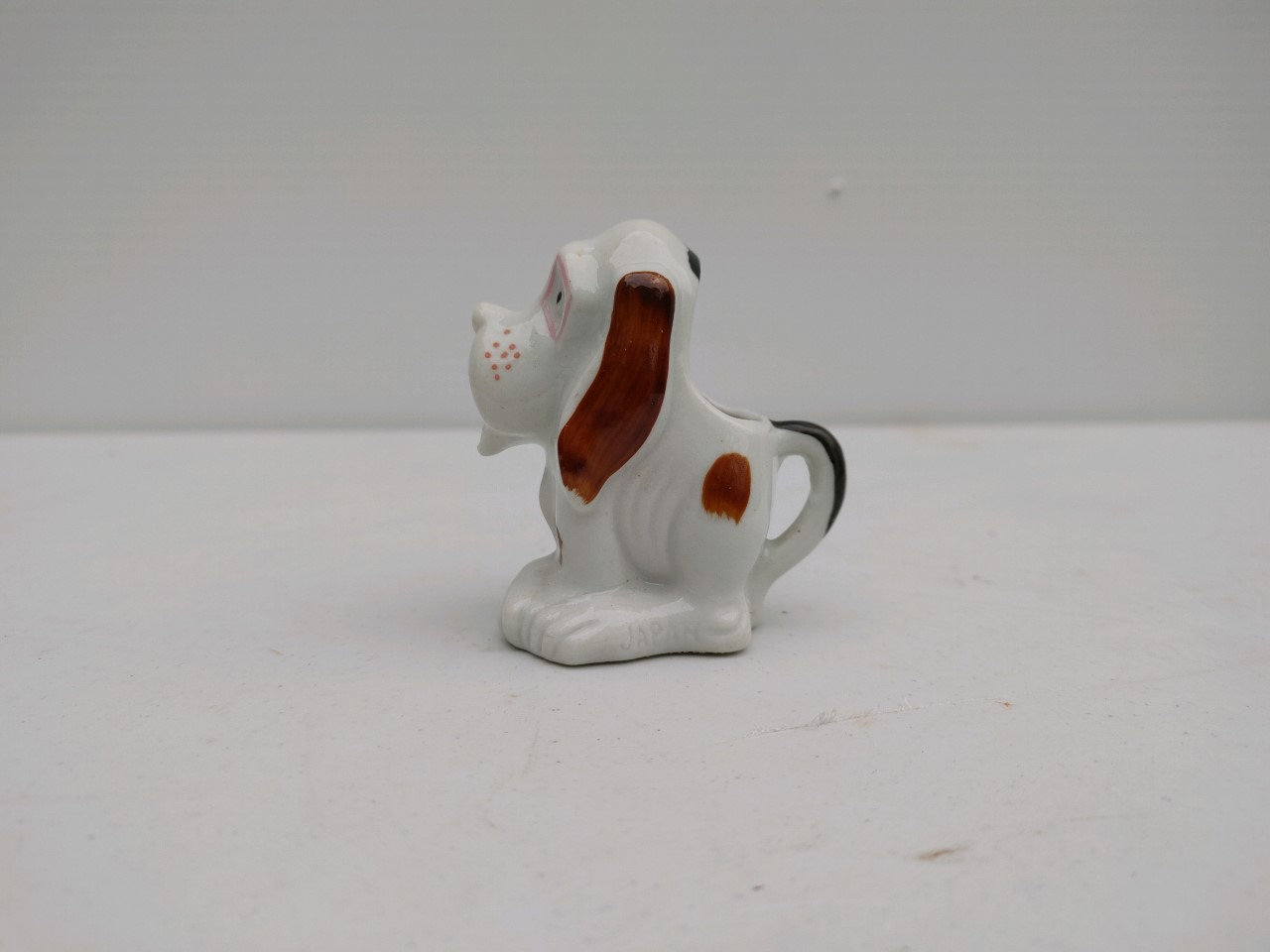 Mini Hound Dog Pitcher Figurine / Japan / Porcelain - Etsy