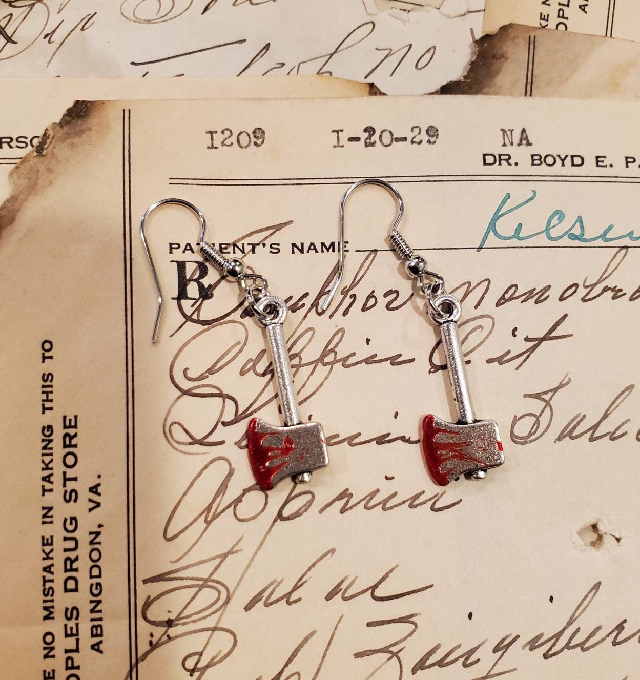 Bloody Hatchet Earrings Gothic Earrings Horror Jewelry - Etsy