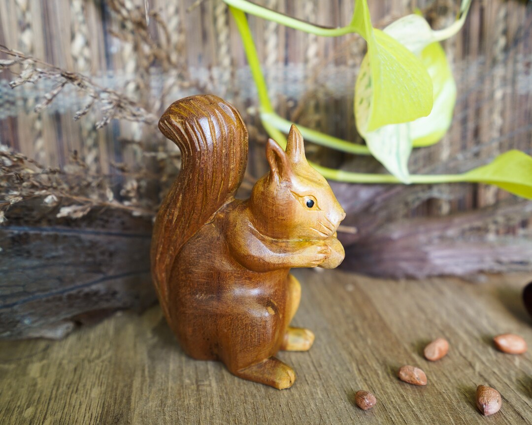 Wooden Squirrel Statue 3 Inch / 7 Cm, Small, Hand Carved Sculpture ...