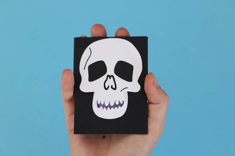 Skull Gift Card Holder SVG, Halloween Cricut Silhouette Project ...