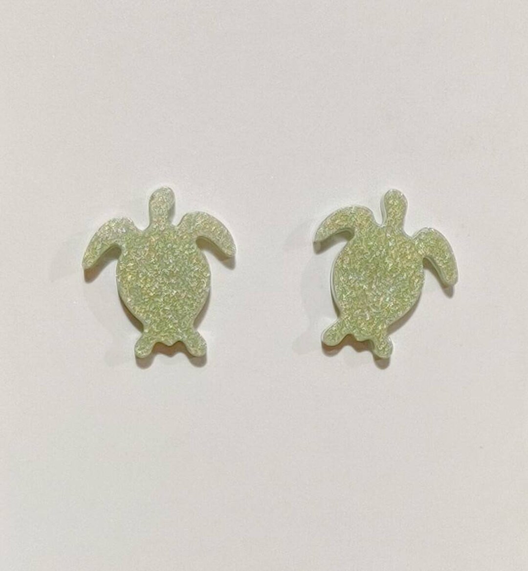 Earring in the Shape of a Jewel Turtle in Animal Resin - Etsy