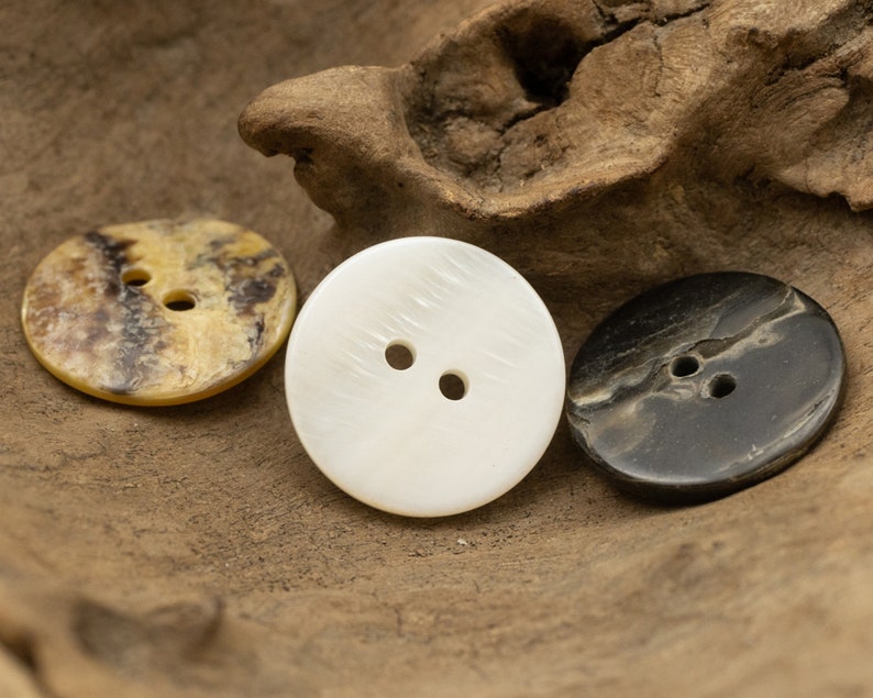 5PCS Natural Shell Buttons Fashion Sewing Buttons for Shirts Coats ...