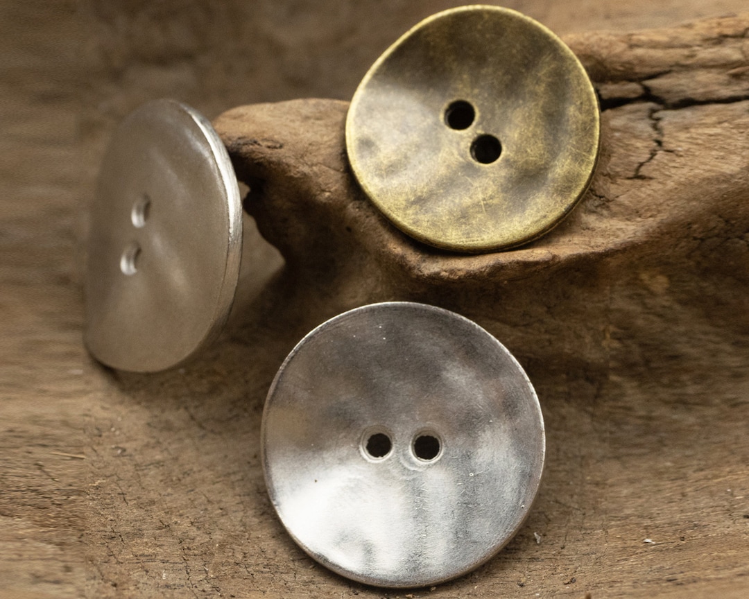 5PCS Irregular Vintage Button Fashion Sewing Buttons for Shirts Coats ...