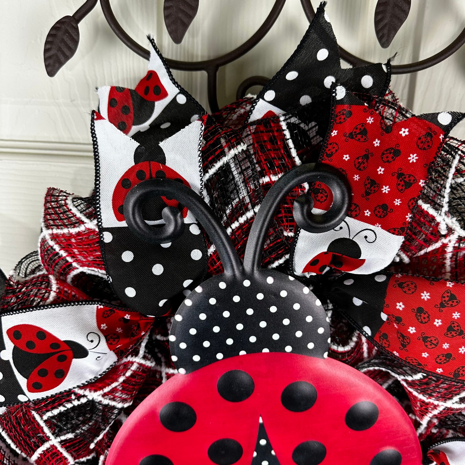 Ladybug Wreath for Door, Flat Storm Door Wreath, Thin Pancake Wreath ...