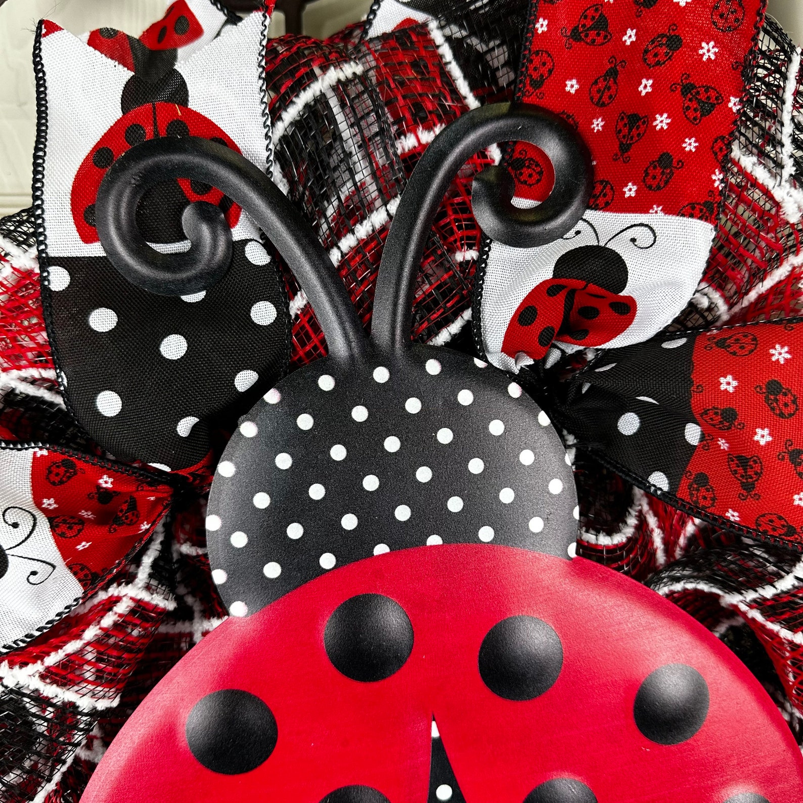 Ladybug Wreath for Door, Flat Storm Door Wreath, Thin Pancake Wreath ...