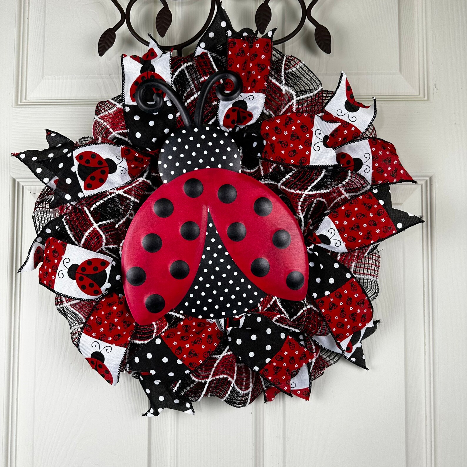 Ladybug Wreath for Door, Flat Storm Door Wreath, Thin Pancake Wreath ...
