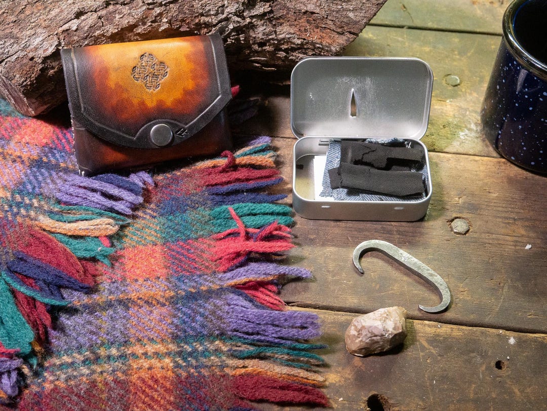 Handmade Flint and Steel Fire Starting Kit – With Leather Pouch, Forged ...