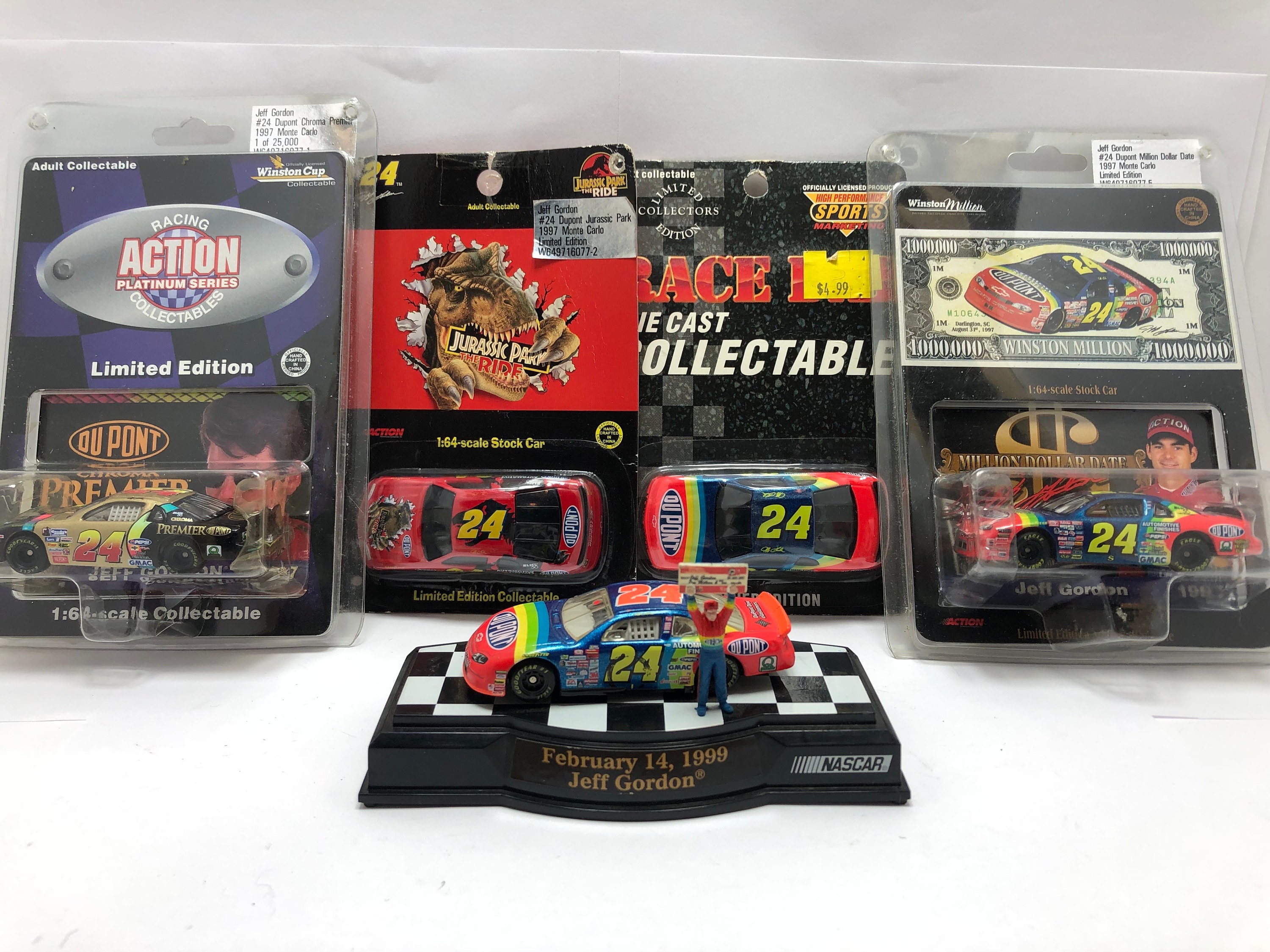 Buying Nascar Diecast Collections