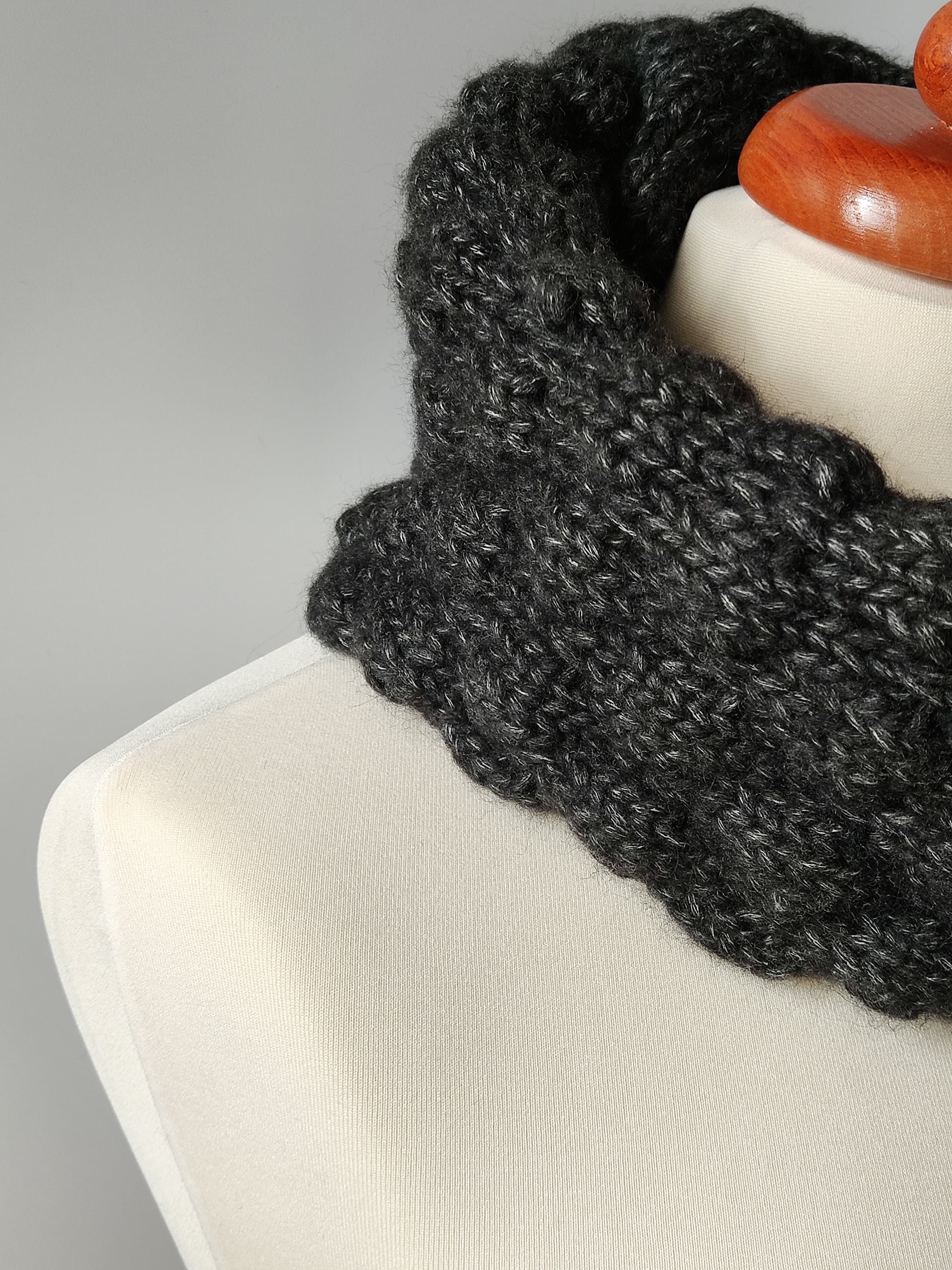 Dahlia PDF Pattern Woolycottage, English and Polish, Cowl Knitting PDF ...