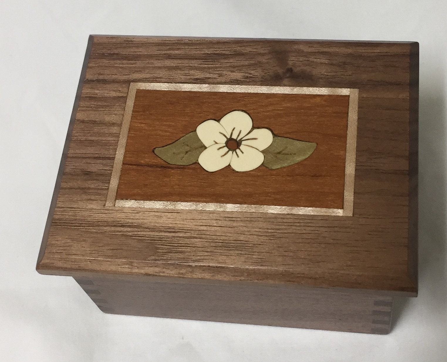 Daisy Keepsake Box - Etsy