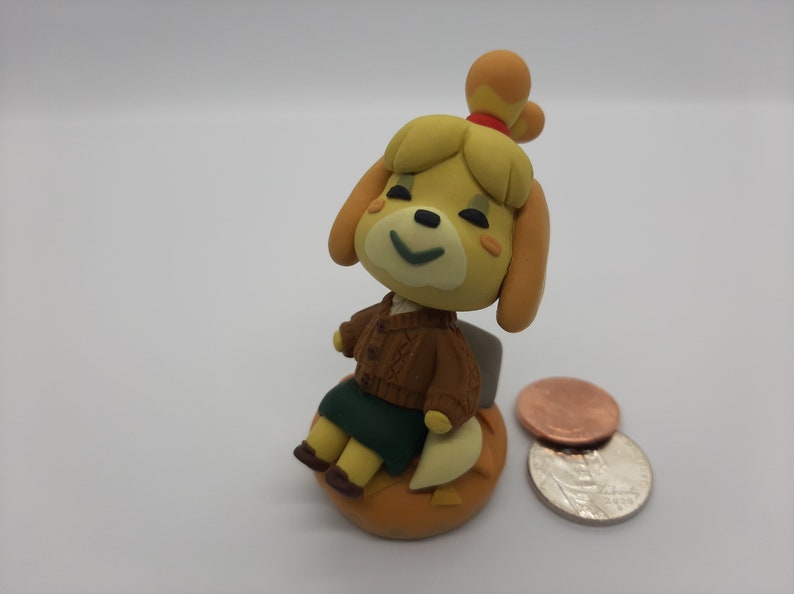 Isabelle ACNH Sculpture - Etsy