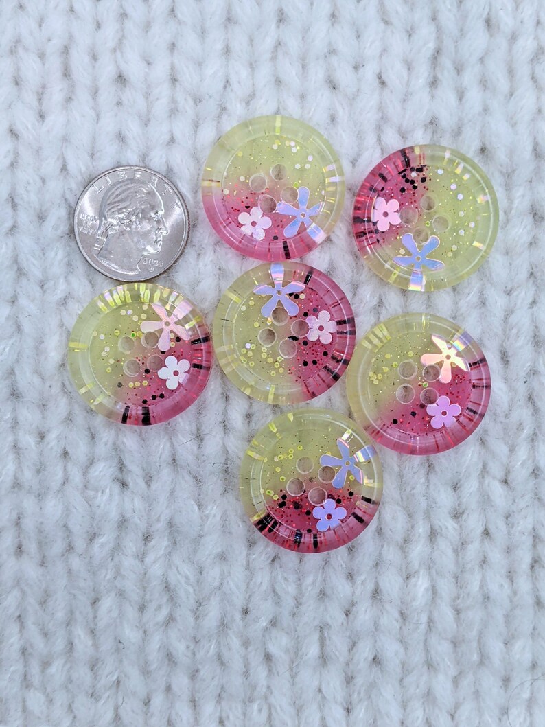 Resin Glitter Buttons: Pop Blossoms 1-1/8" Button Set - Etsy