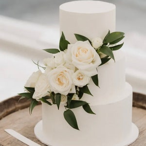 Artificial Rose Green Leaf Garland Cake Decor - Floral Cake Topper ...