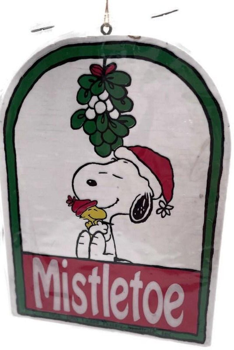 Snoopy and Woodstock Vintage Christmas Ornament Under the Mistletoe - Etsy