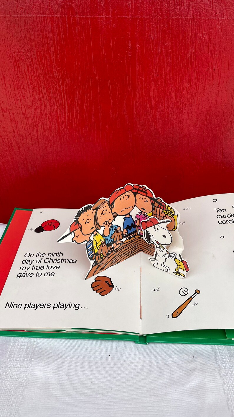 Snoopy and the Twelve Days of Christmas Pop up Book Vintage - Etsy