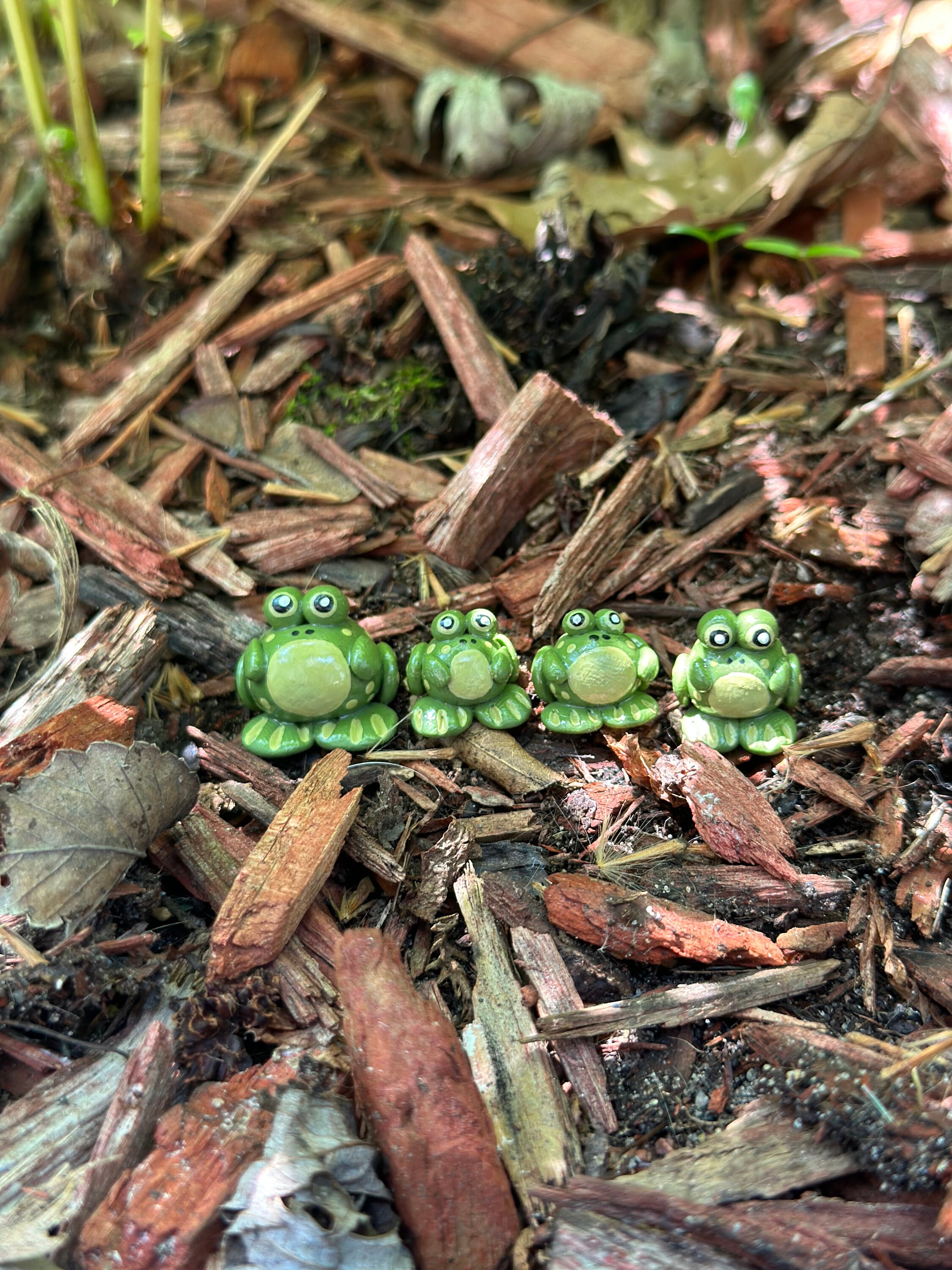 Mini Frog Figurines for Altar Decor, Diy Crafts and Planters! - Etsy