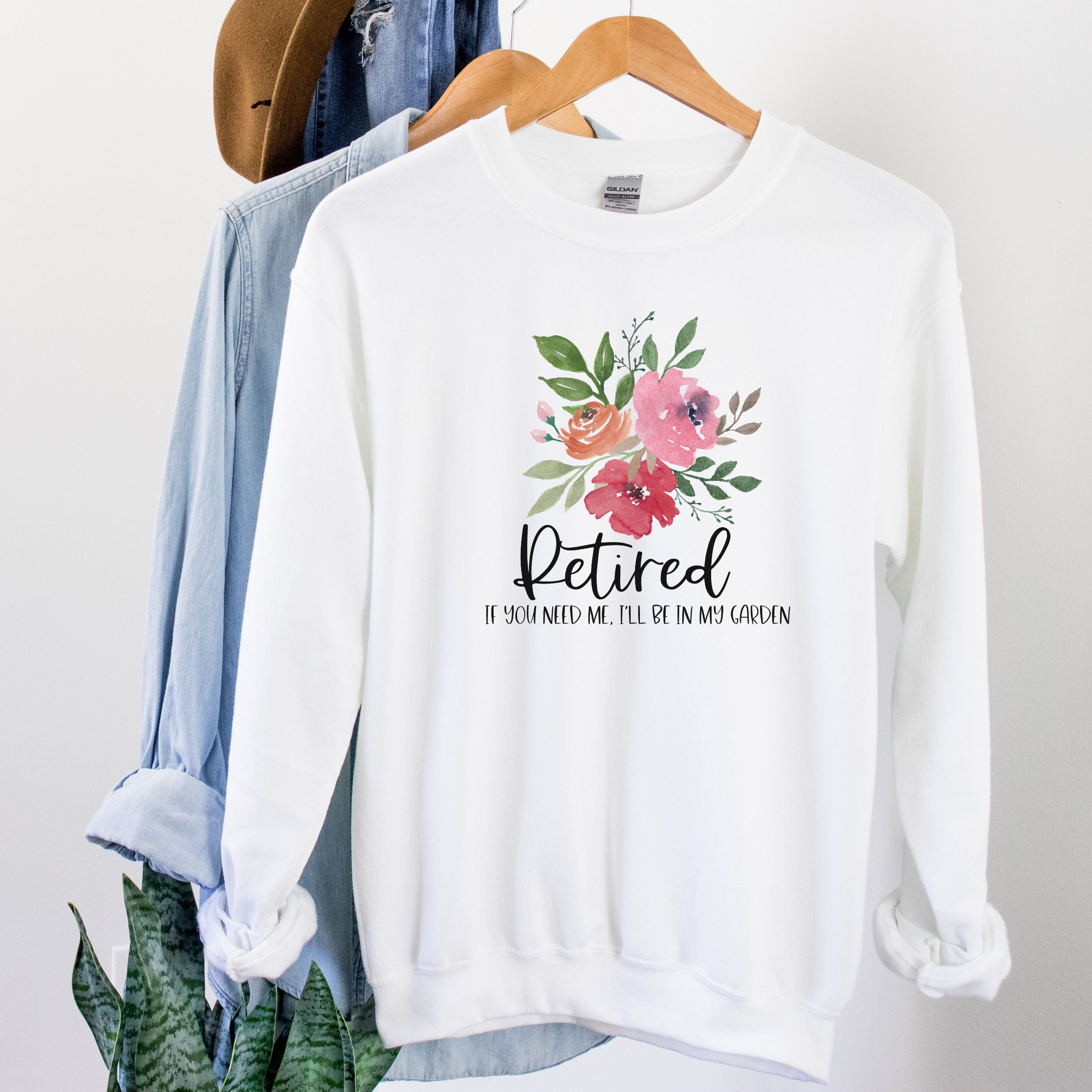 Womens Retired Sweatshirt, Retirement Gifts for Women, Gardener Shirt ...