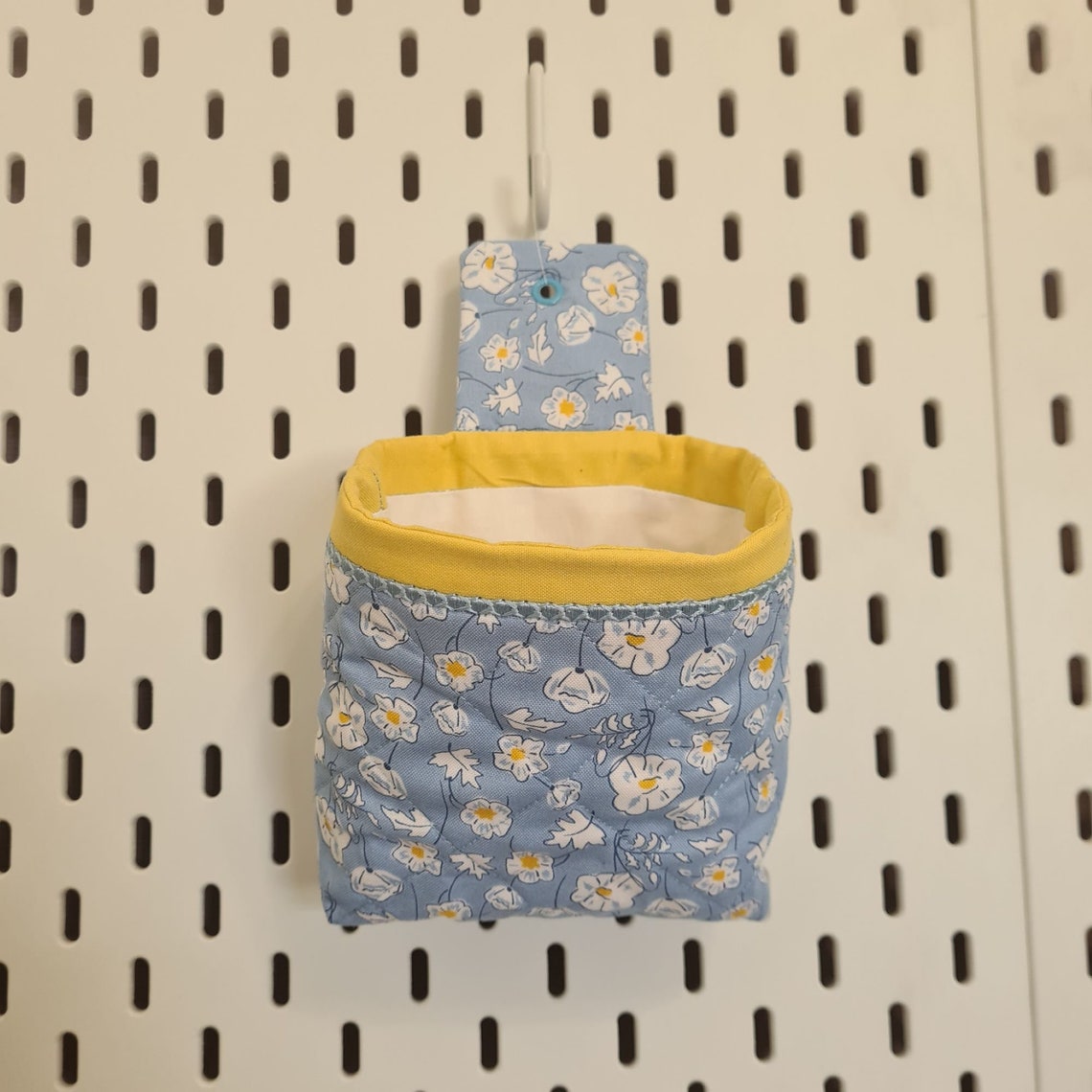In the Hoop Machine Embroidery Design ITH Hanging Peg Board Bin - Etsy