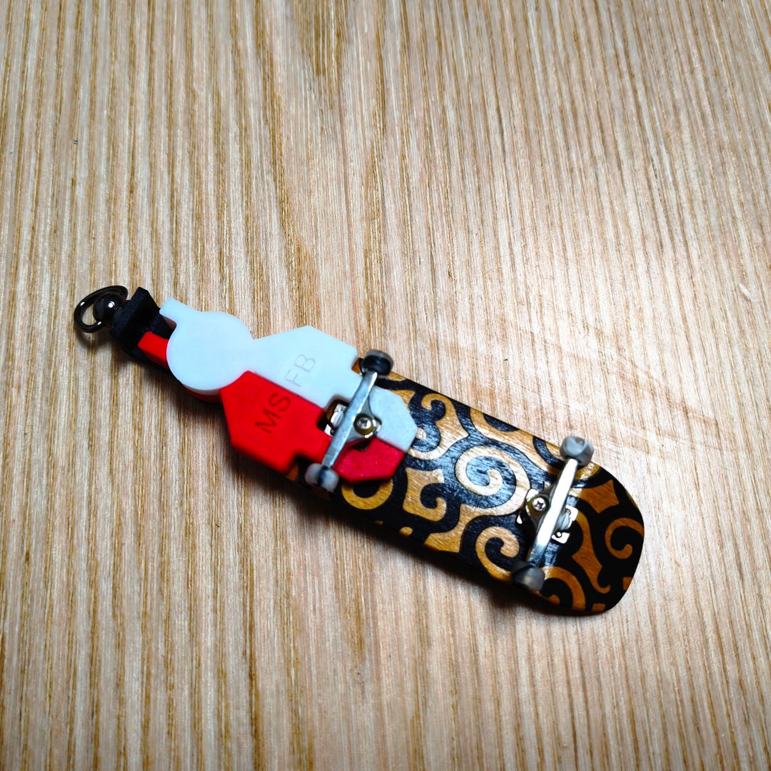 Magnetic Fingerboard Keychain - 3d-printed Portable Skate Storage ...