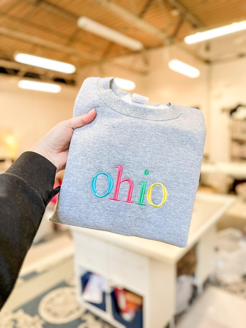 Rainbow State Name Sweatshirt, Personalized State Sweatshirt, Custom ...