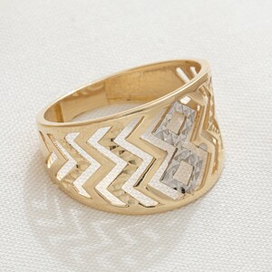 Geometric Ring With Zig Zag in Two Tones, Daily Jewelry for Engagement ...